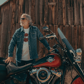 Motorcycle Rentals - Motorcycle Tours | EAGLERIDER