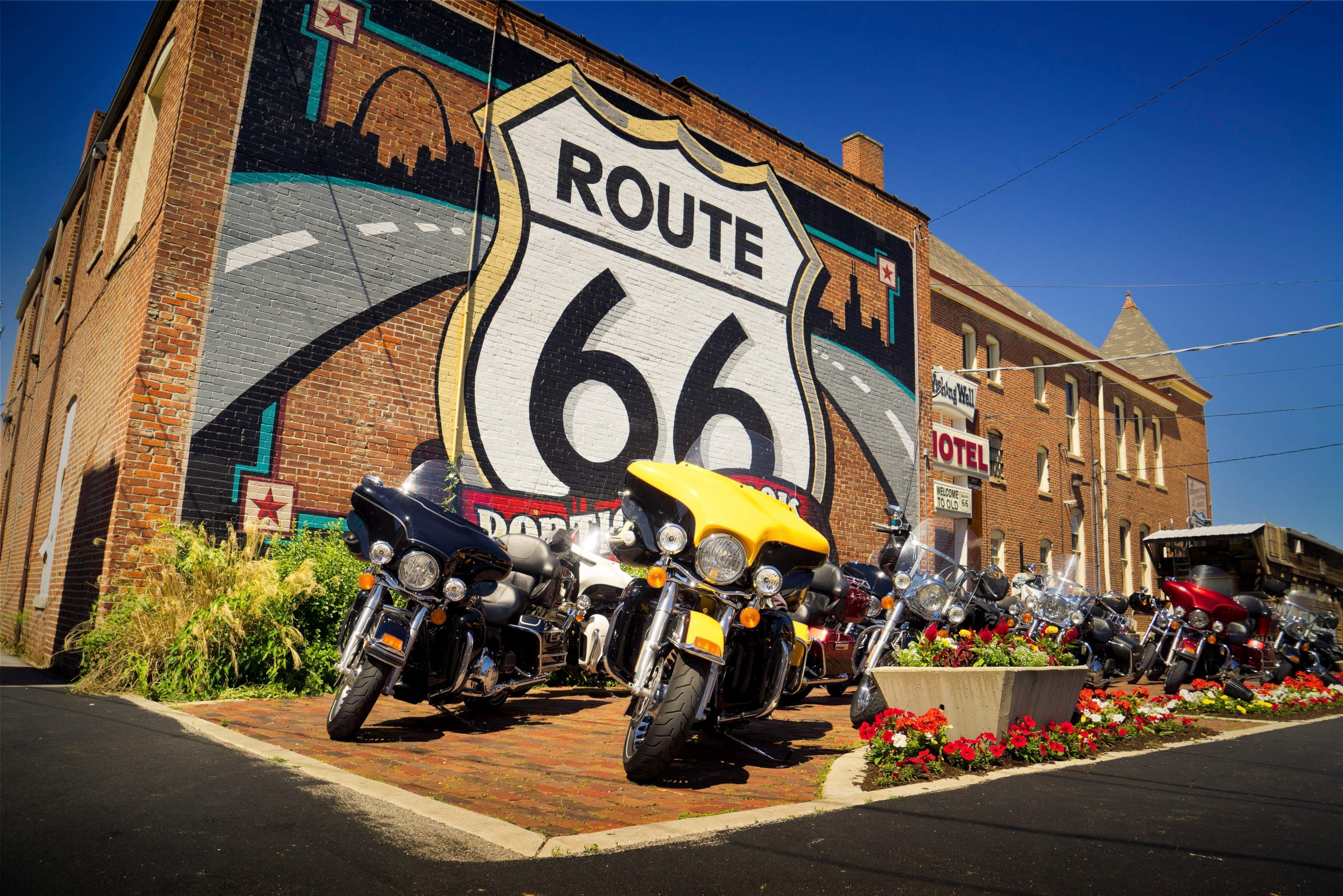 Route 66 Motorcycle Tour - Harley-Davidson VIP Experience | Guided ...
